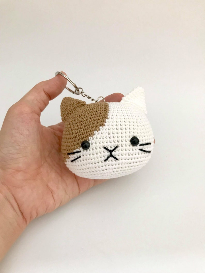 Big Head Kitten Keyring. Crochet Kitten, Crochet Cat Keychain, Kitten ...