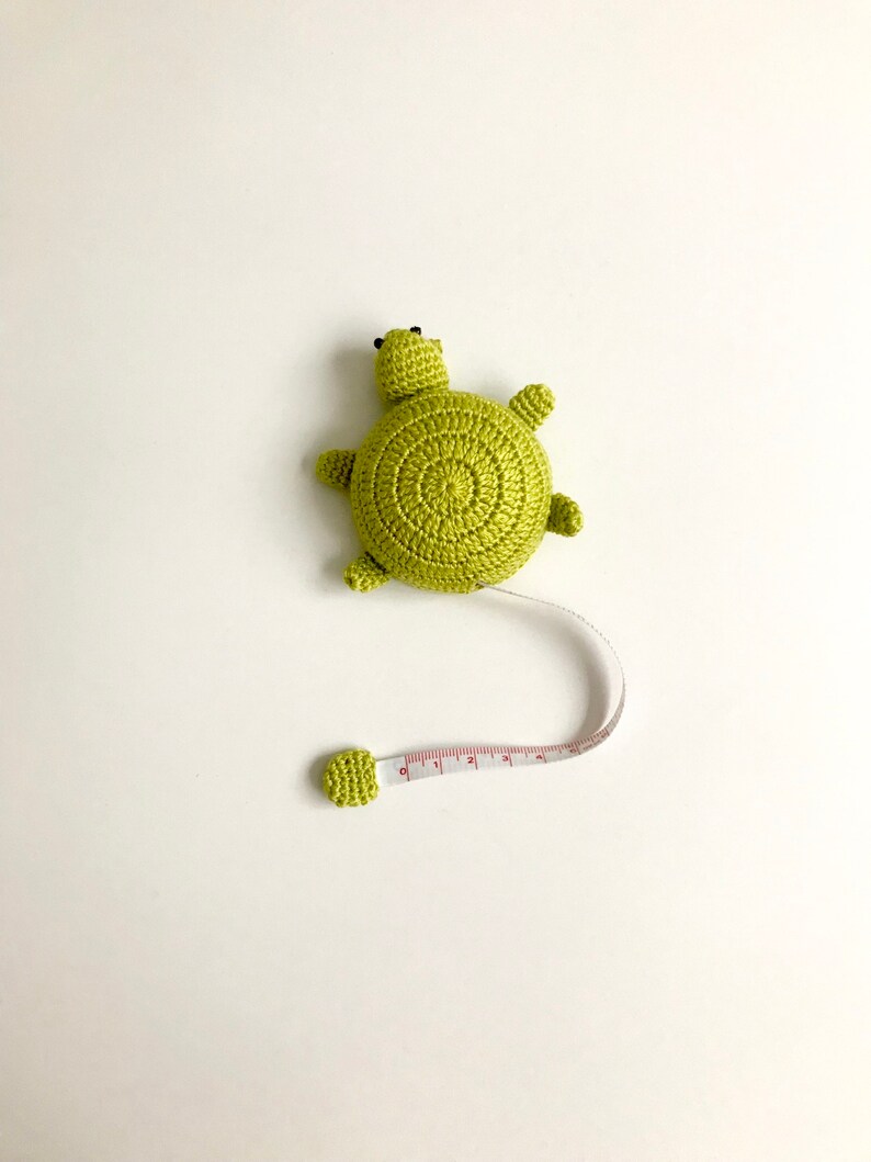 Crochet a Turtle Tapemeasure, Crochet Turtle Tape Measure, Animal ...