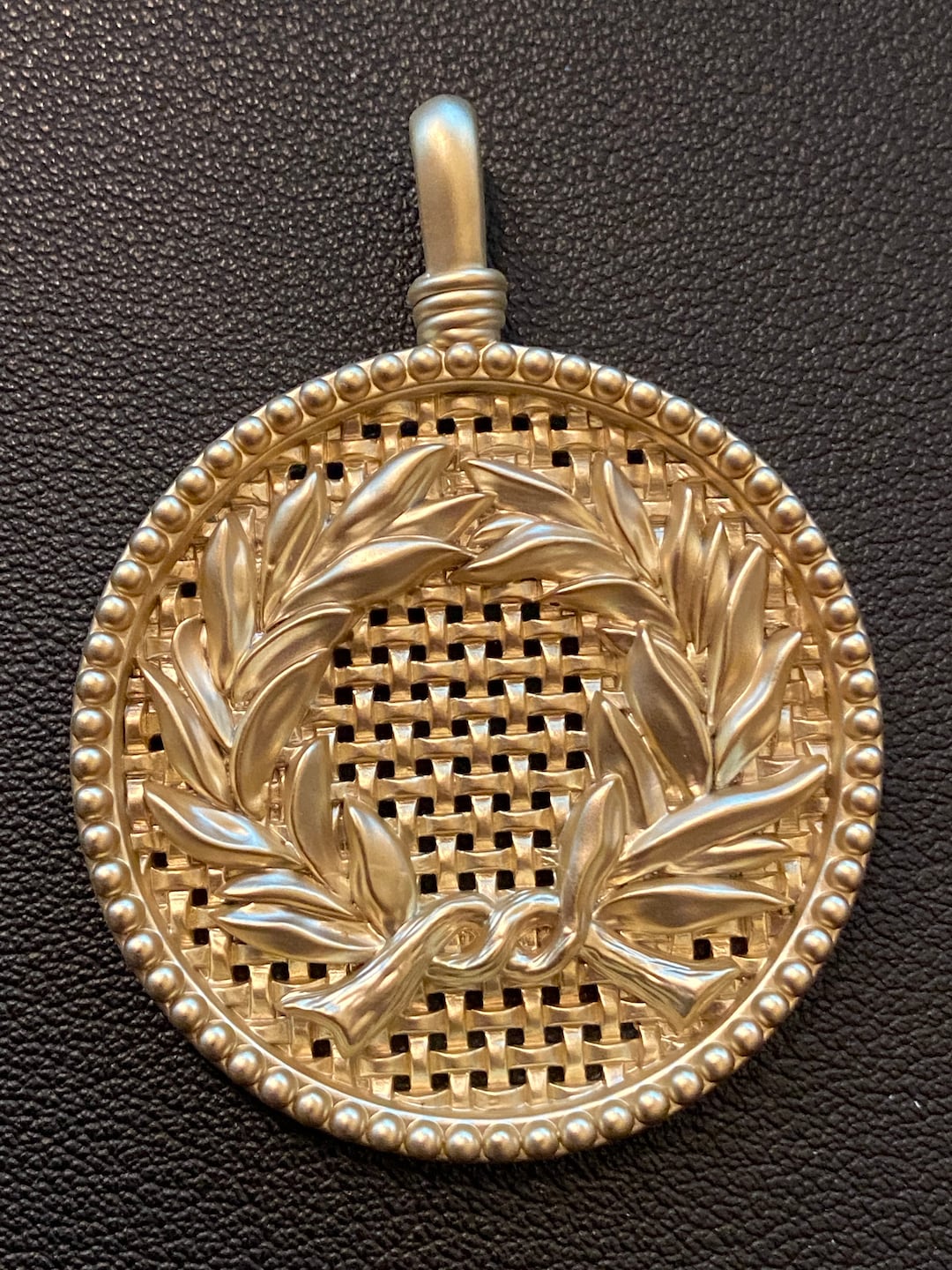 SCA Laurel Medallion - Satin Gold Over Brass - Etsy