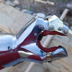 Hybrid Hourglass Mitten Gauntlets - HEMA - 14th Century - SCA ...