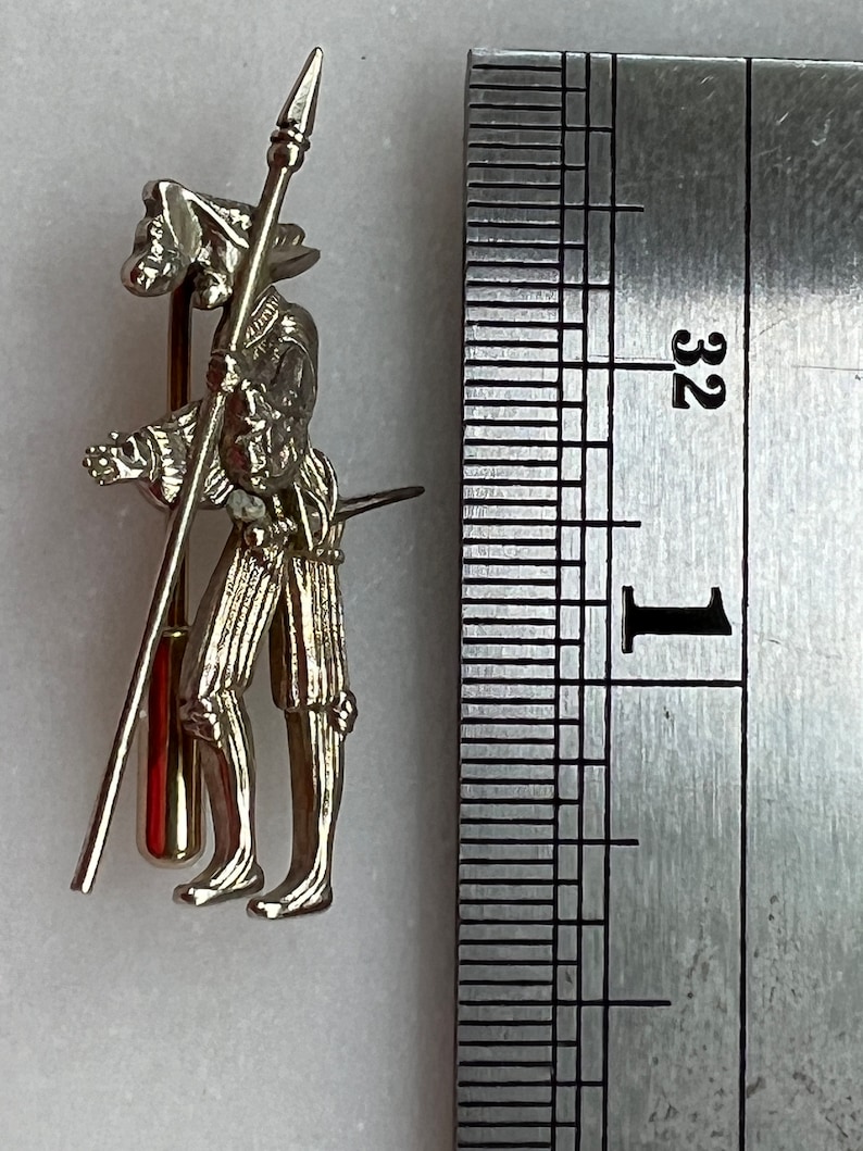 Landesknecht Pilgrim's Badge / Pin - HEMA, Rapier, SCA, LARP ...