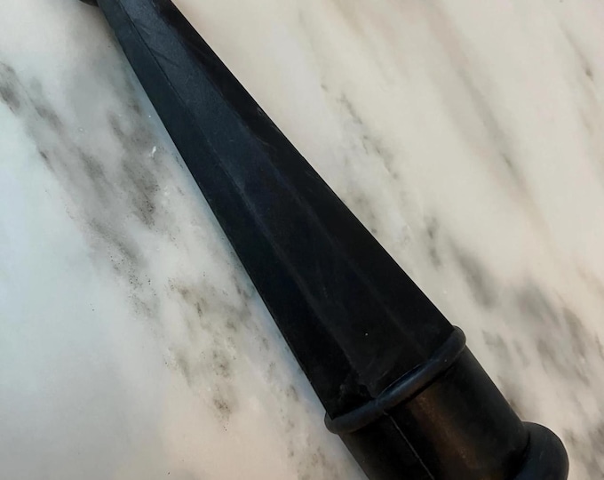 Collapsing Spear - Etsy