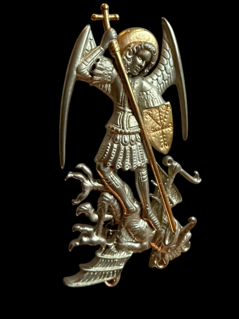 Saint Michael & the Demon - King Sized - 15th Century - Livery ...