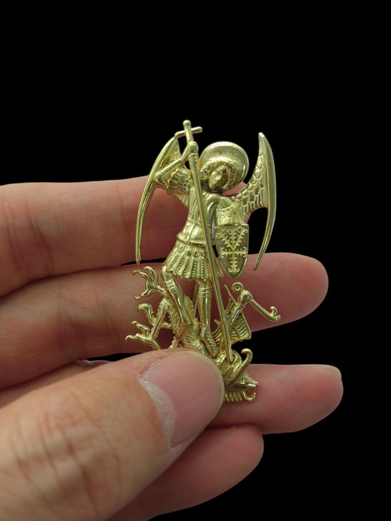 Saint Michael & the Demon - King Sized - 15th Century - Livery ...