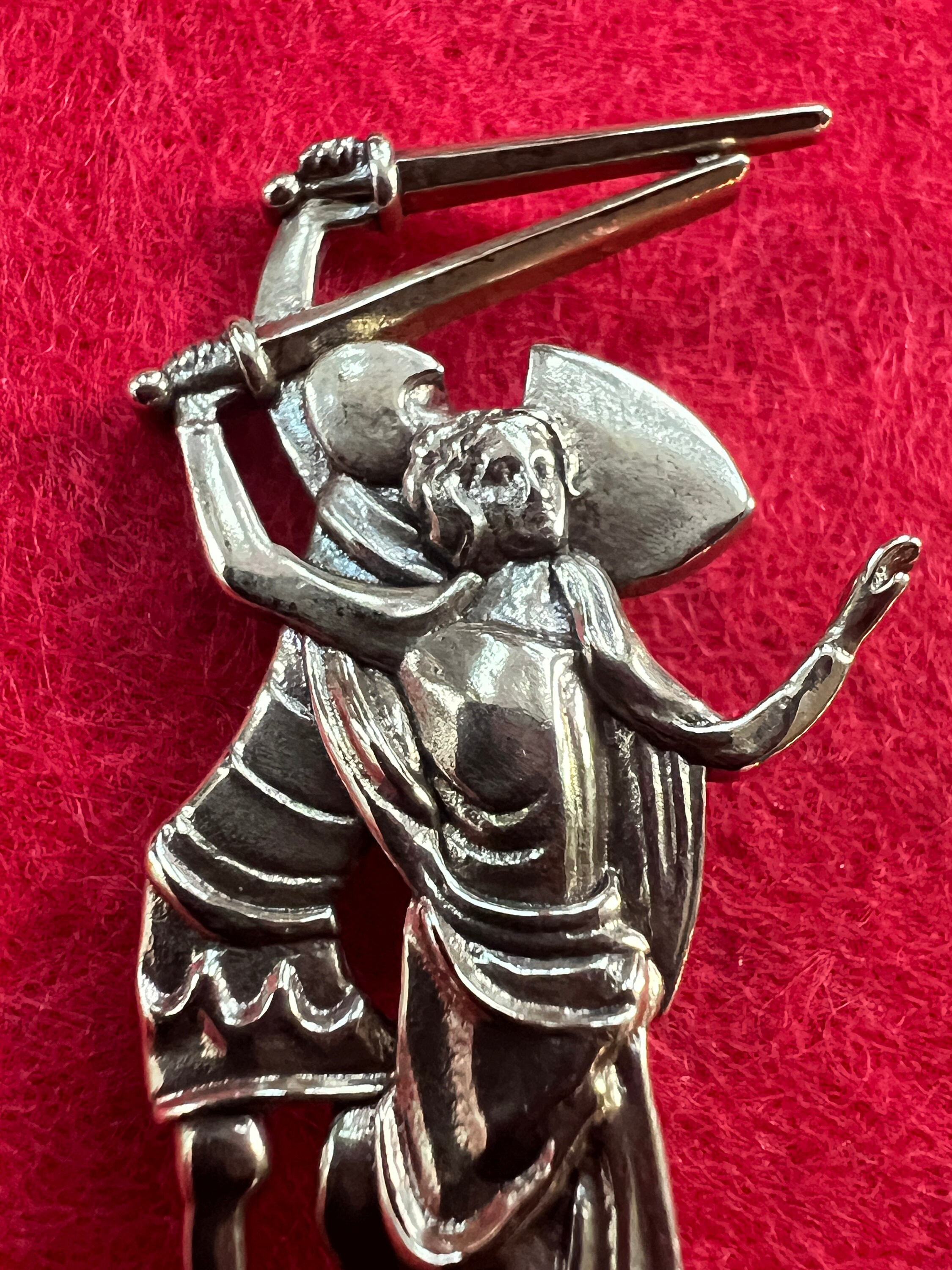 Melee - Battle Lady Badge / Pin - 15th Century - Reenactment, SCA, LARP ...