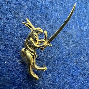 Battle Bunny #03 Belt Studs! Medieval Marginalia, HEMA, SCA, LARP ...