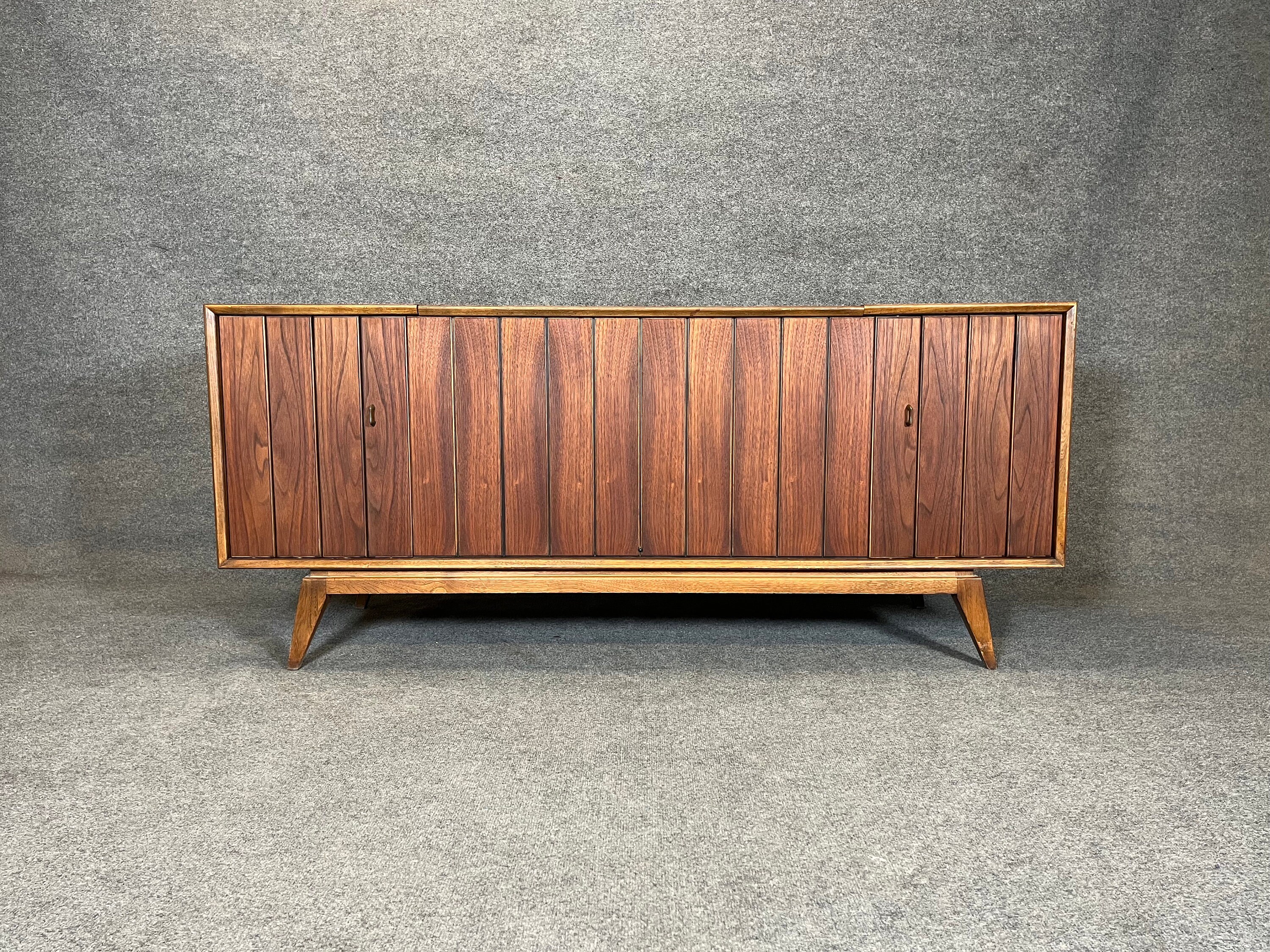 Vintage Mid Century Zenith Stereo Console - Etsy