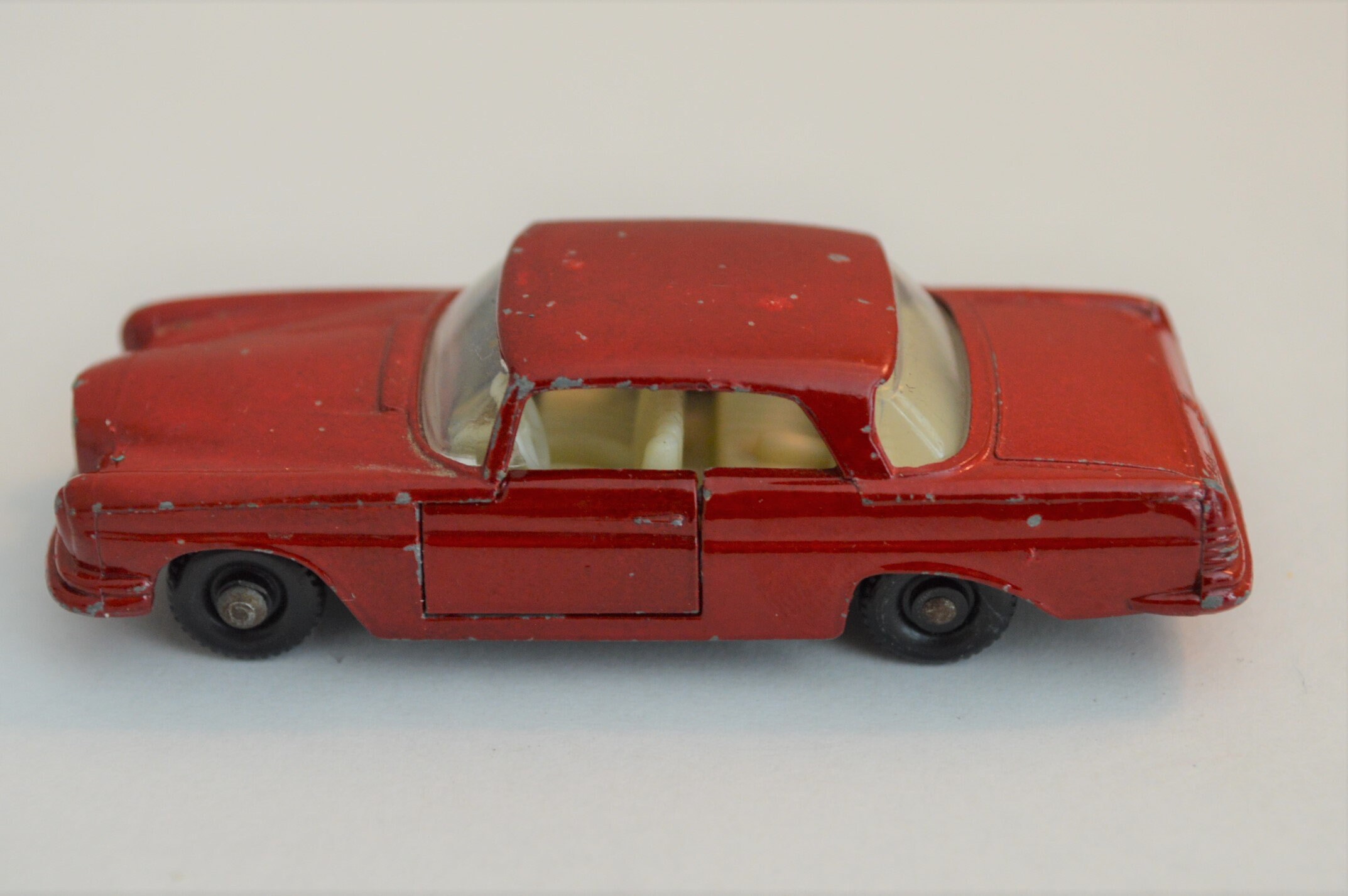 Matchbox Mercedes Benz 220 SE - No. 53 - Vintage 1960s - Made in ...