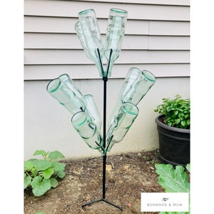 Bottle Tree for Garden | Outdoor Decoration | Gift for Gardener - Etsy