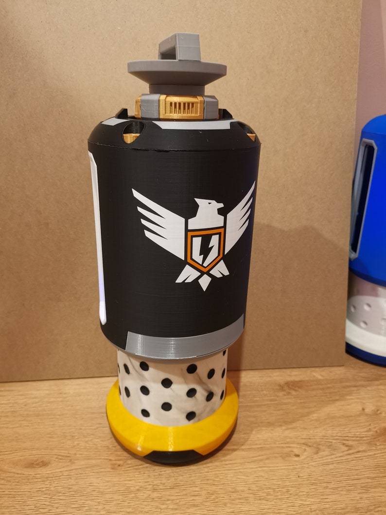 Apex Legends Phoenix Kit 3D Printed With Light Gift Keychain - Etsy ...