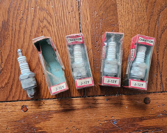 Vintage Champion J-12Y Spark Plugs - Etsy