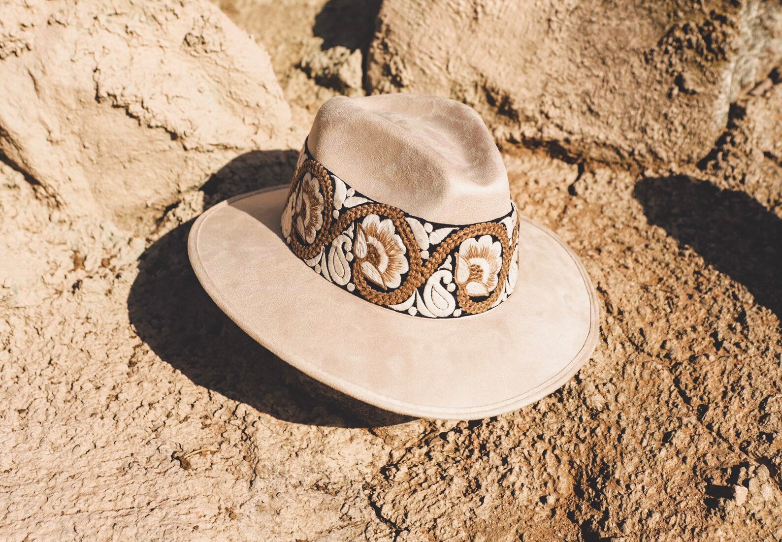 Classic Fedora Hat aurora in Ivory - Etsy