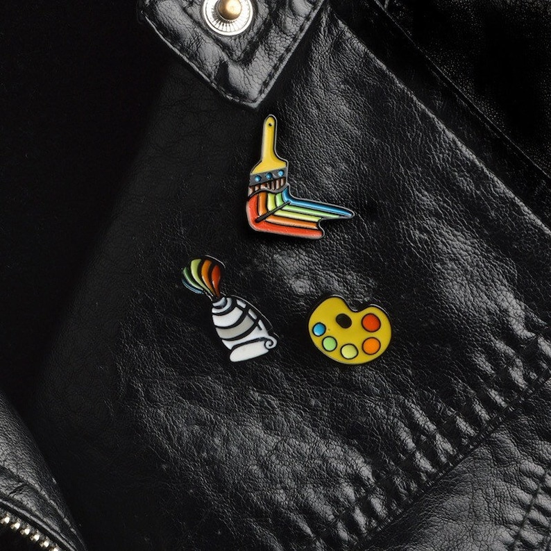 Color Brush Pin | Paint Brush | Badge | Artist Pin | Cosmetologist ...