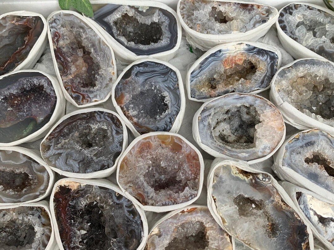 Oco Agate Geode, You Choose Your Favorite, Crystal Druzy Agate Half, Unique Gift - Etsy