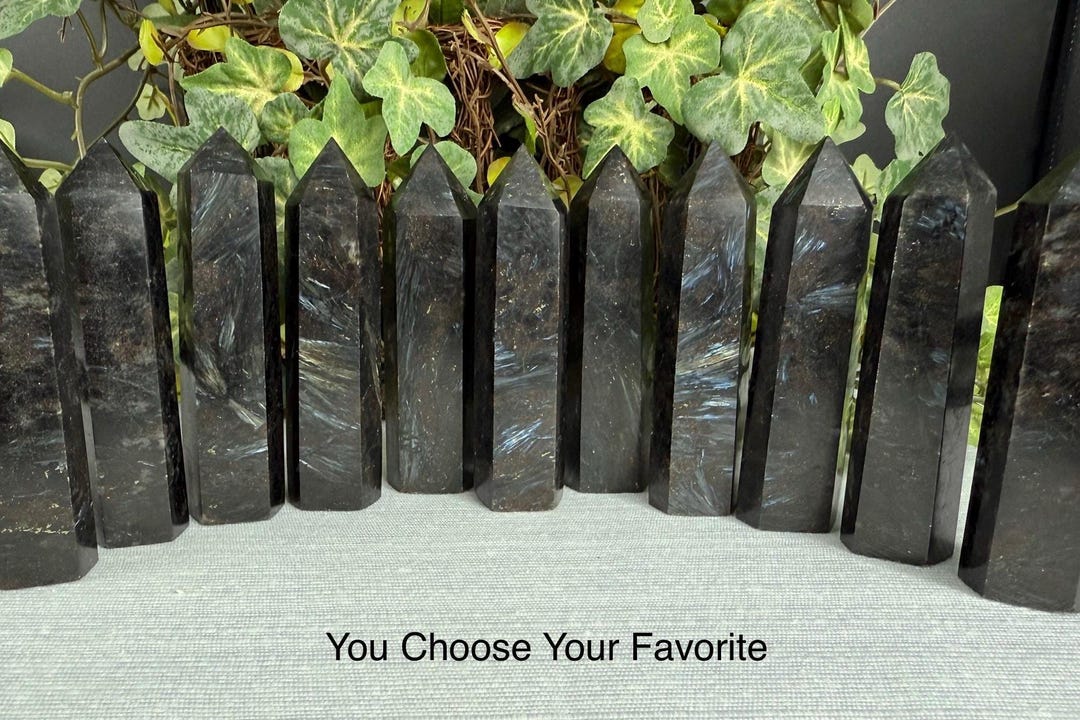 Arfvedsonite Tower Obelisk: Crystal Point, Meditation Stone - Etsy