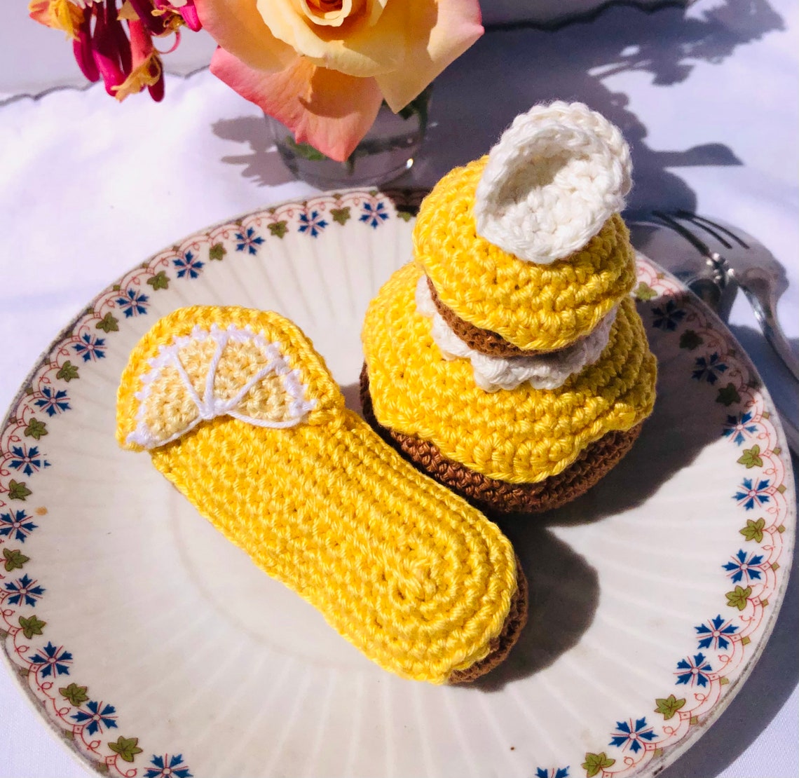 Éclair et religieuse au crochet pour jouer à la dînette ou à la ...