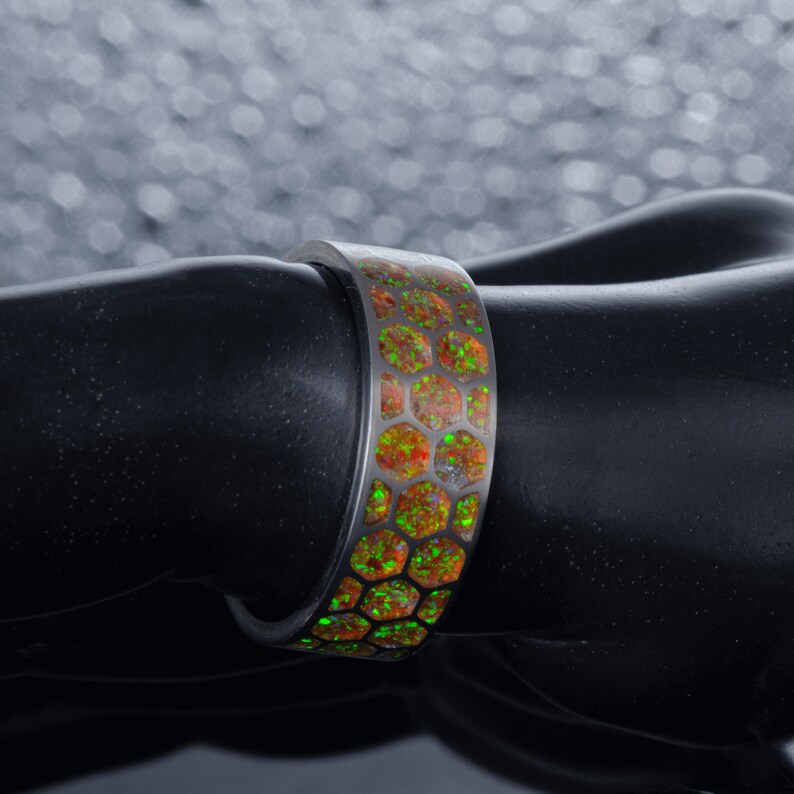 Opal Nectar - Hexagon Honeycomb Titanium Ring 8mm - Etsy