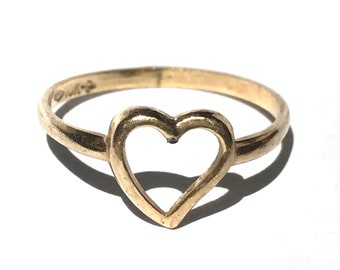 Heart shaped ring | Etsy