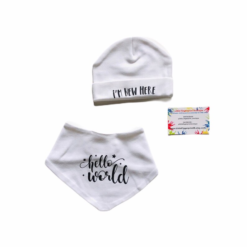 Hello world Im new here Baby Dribble Bib and hat Cute Baby | Etsy