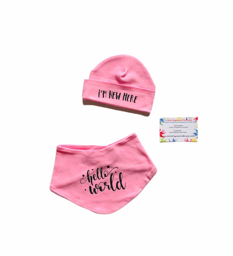 Hello world Im new here Baby Dribble Bib and hat Cute Baby | Etsy