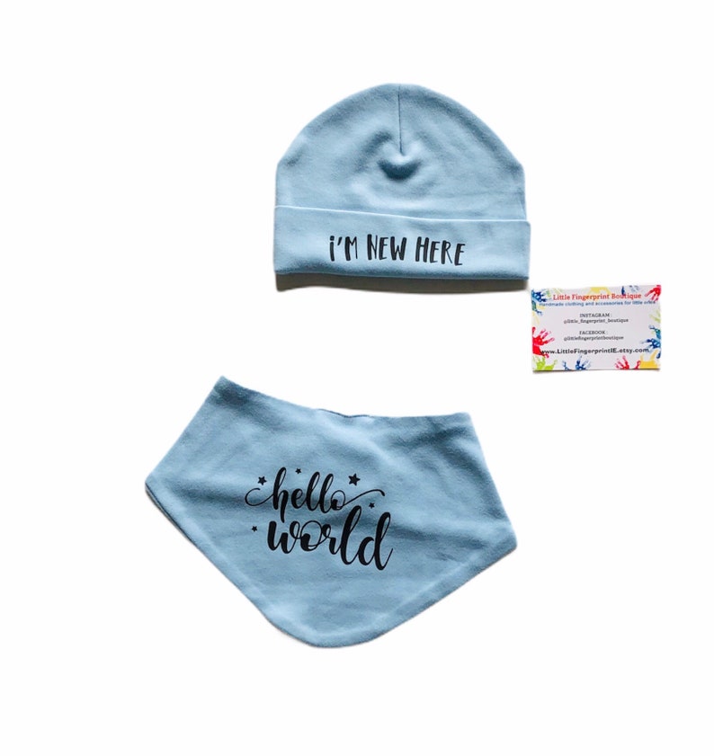 Hello world Im new here Baby Dribble Bib and hat Cute Baby | Etsy