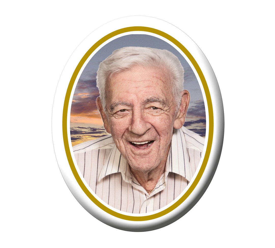 Luxury Personalised Photo Memorial Plaque With Gold Trim - Cemetery ...