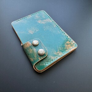 Rocado Shell Cordovan Leather Card Holder: Turquoise Marbled Mini ...