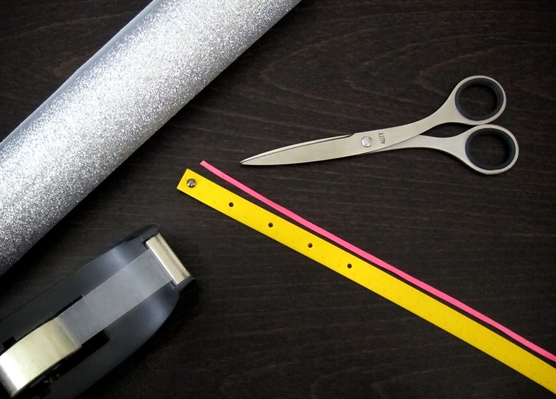 RUBBER WRIST RULER Tape Measure Bracelet Leather Cuff - Etsy