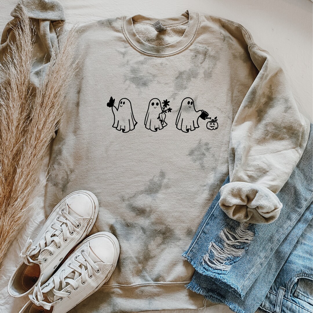 Happy Ghost SVG | Ghost SVG, Ghost Face, Minimalist Halloween Shirt Png ...