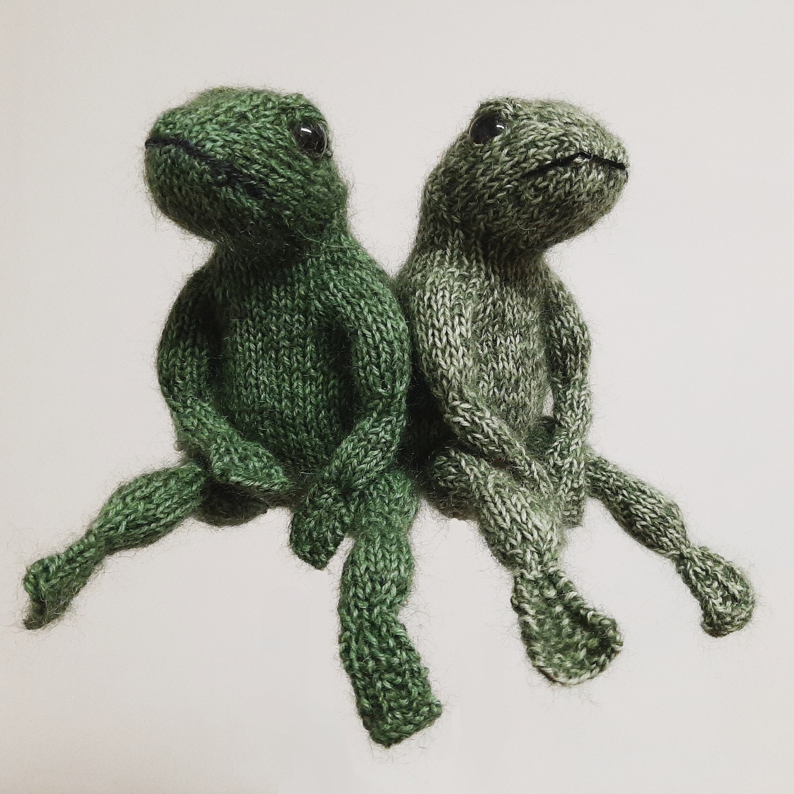 The Frog Knitting Pattern - Etsy