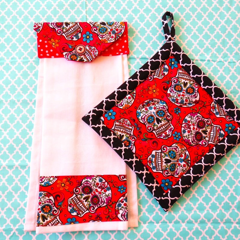 Skull Kitchen - Etsy