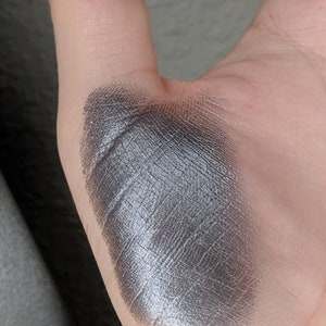 Graphite - Vegan Pressed Eyeshadow Gray - Etsy