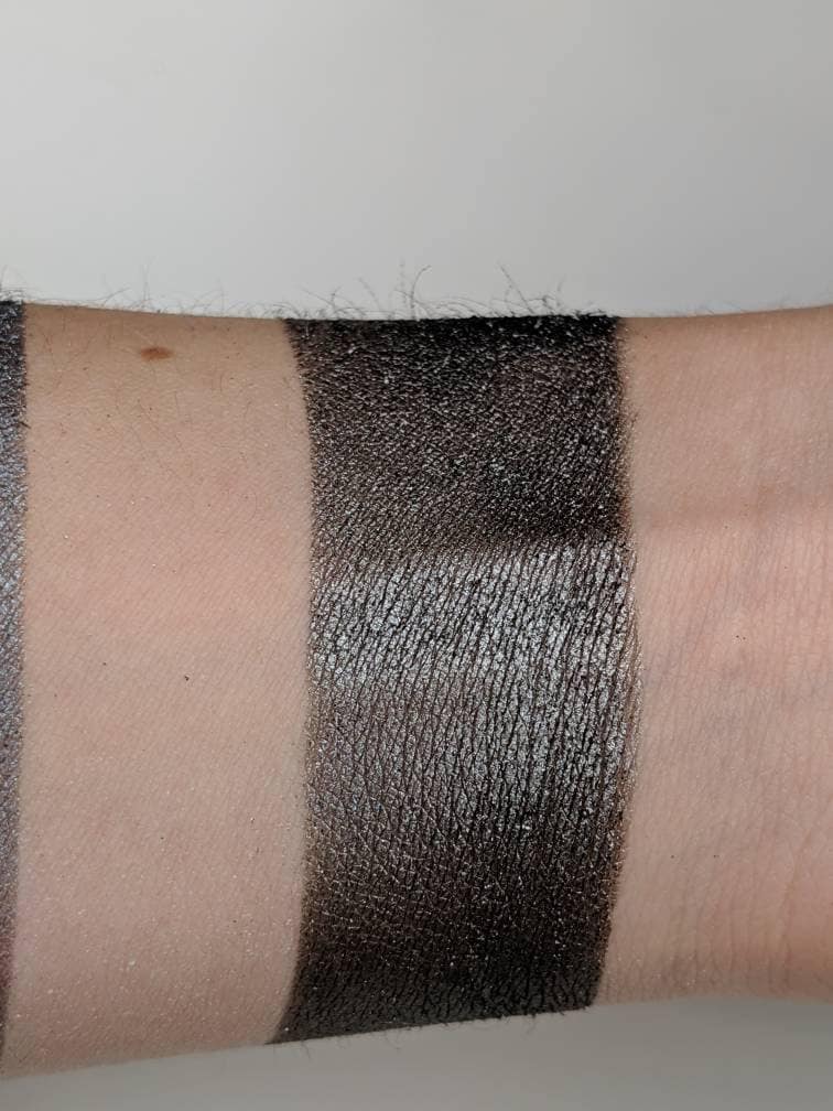 Graphite Vegan Pressed Eyeshadow Gray | Etsy