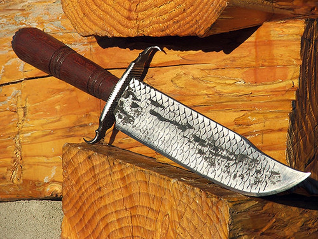 Hand-forged Bowie Knife - Etsy