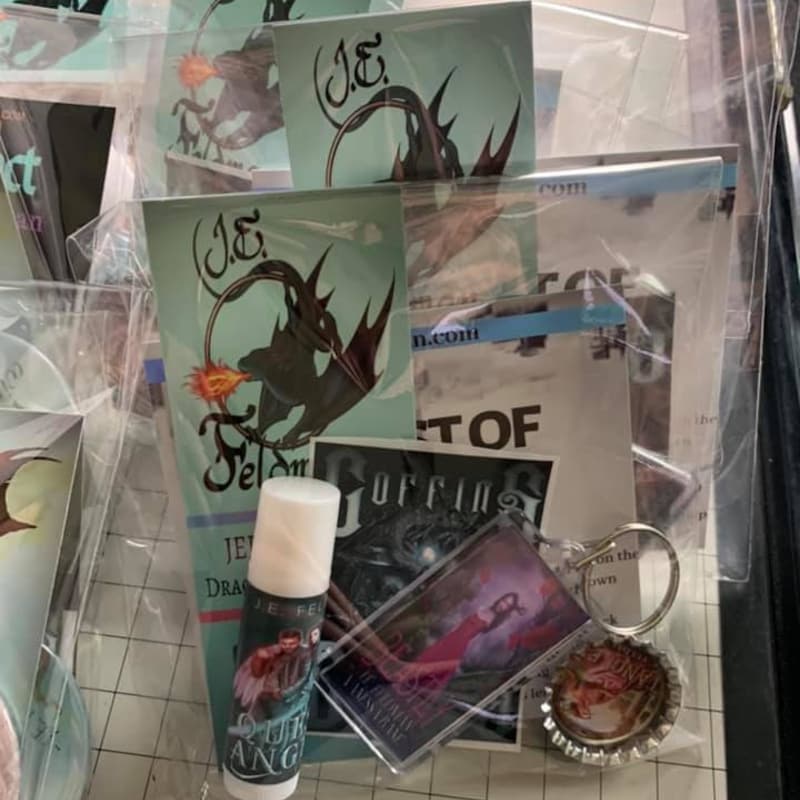 Book Swag - Etsy