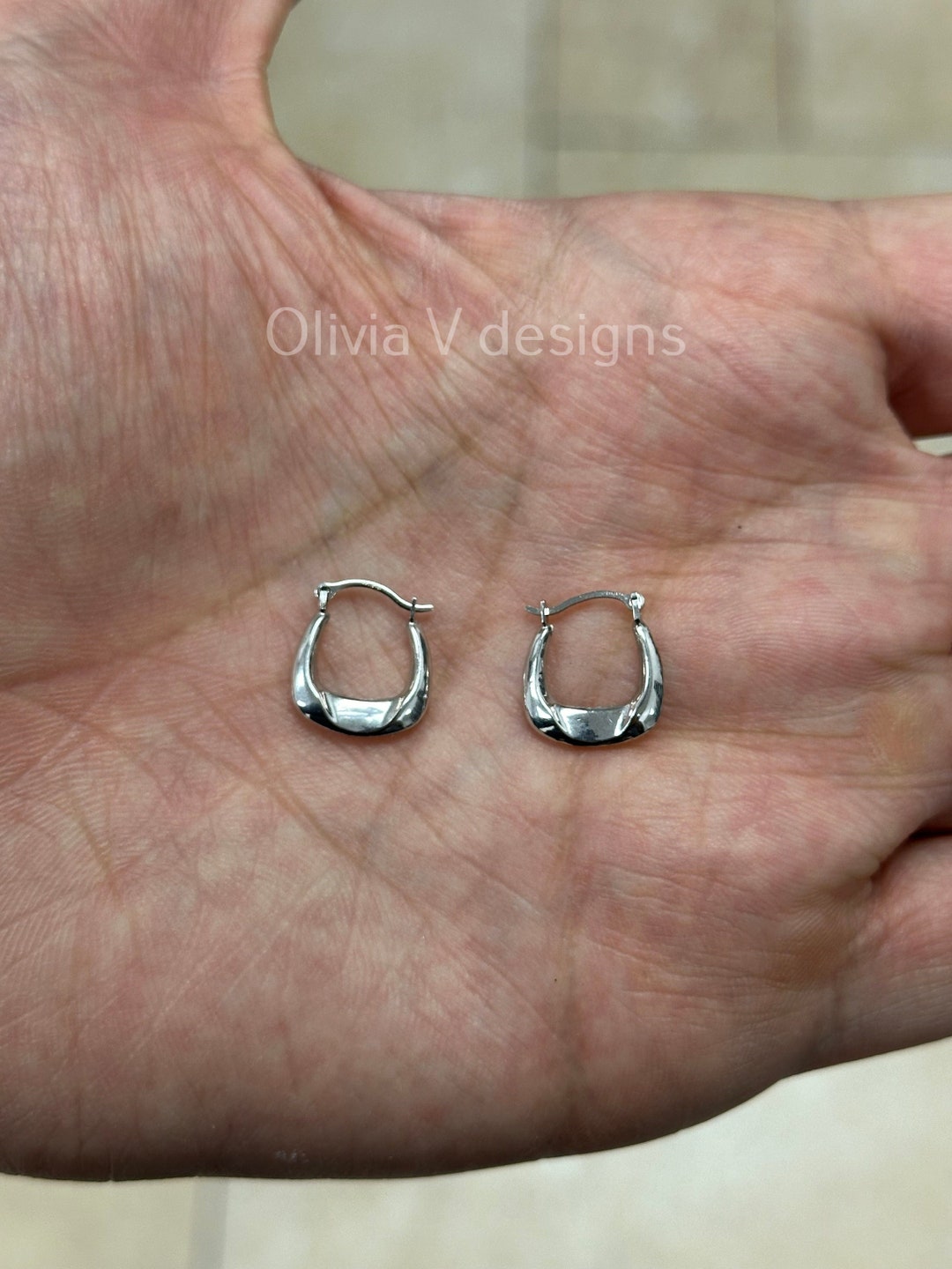 14k White Gold Oval Hoop Earrings 14mm / Classic Hoops, Everyday ...