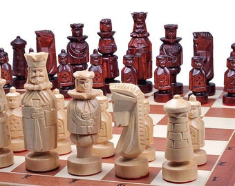 Handcarved chess set | Etsy