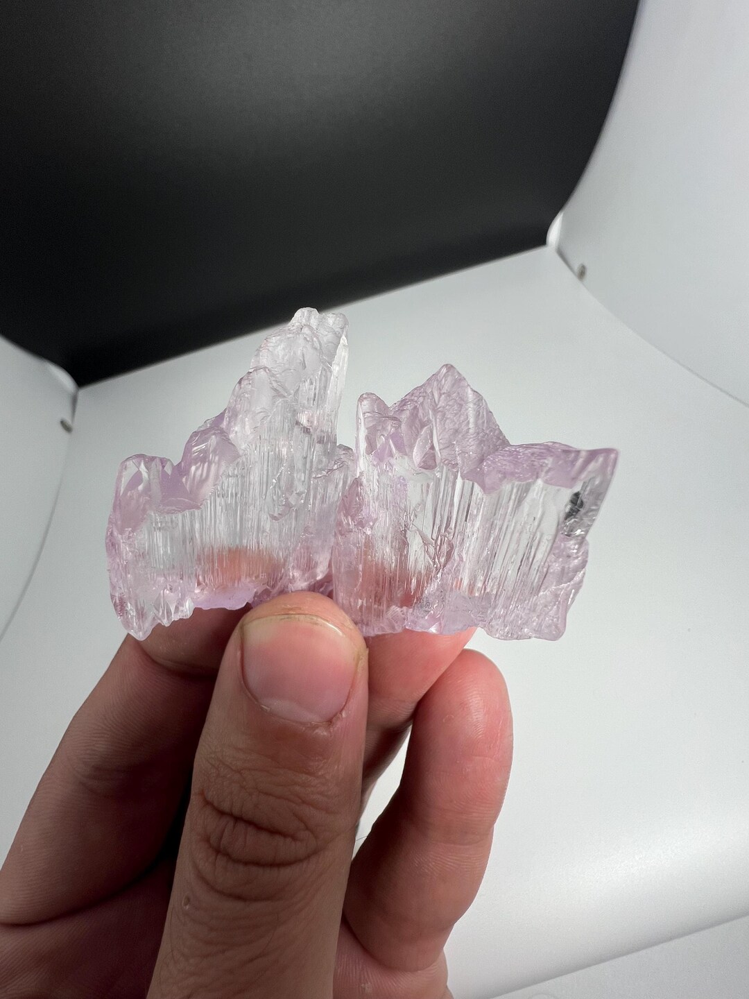 2 Pieces Spodumene Var Pink / Purple Kunzite Etched Floater Shape ...