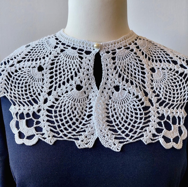 Crochet Collar, White Lace Collar, Feminine Decoration of the Neckline ...