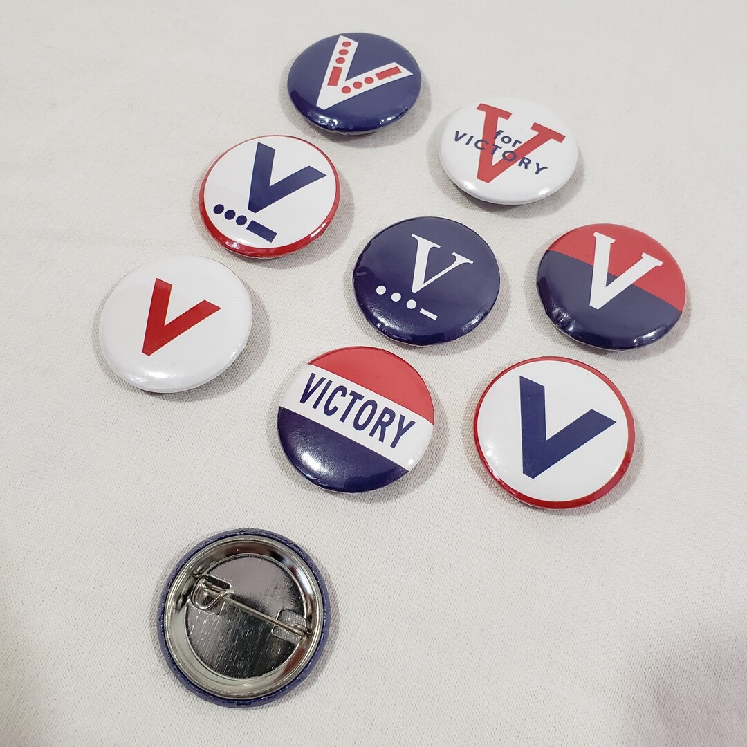 V for Victory WWII REPRODUCTION Pinback Button Set - Etsy
