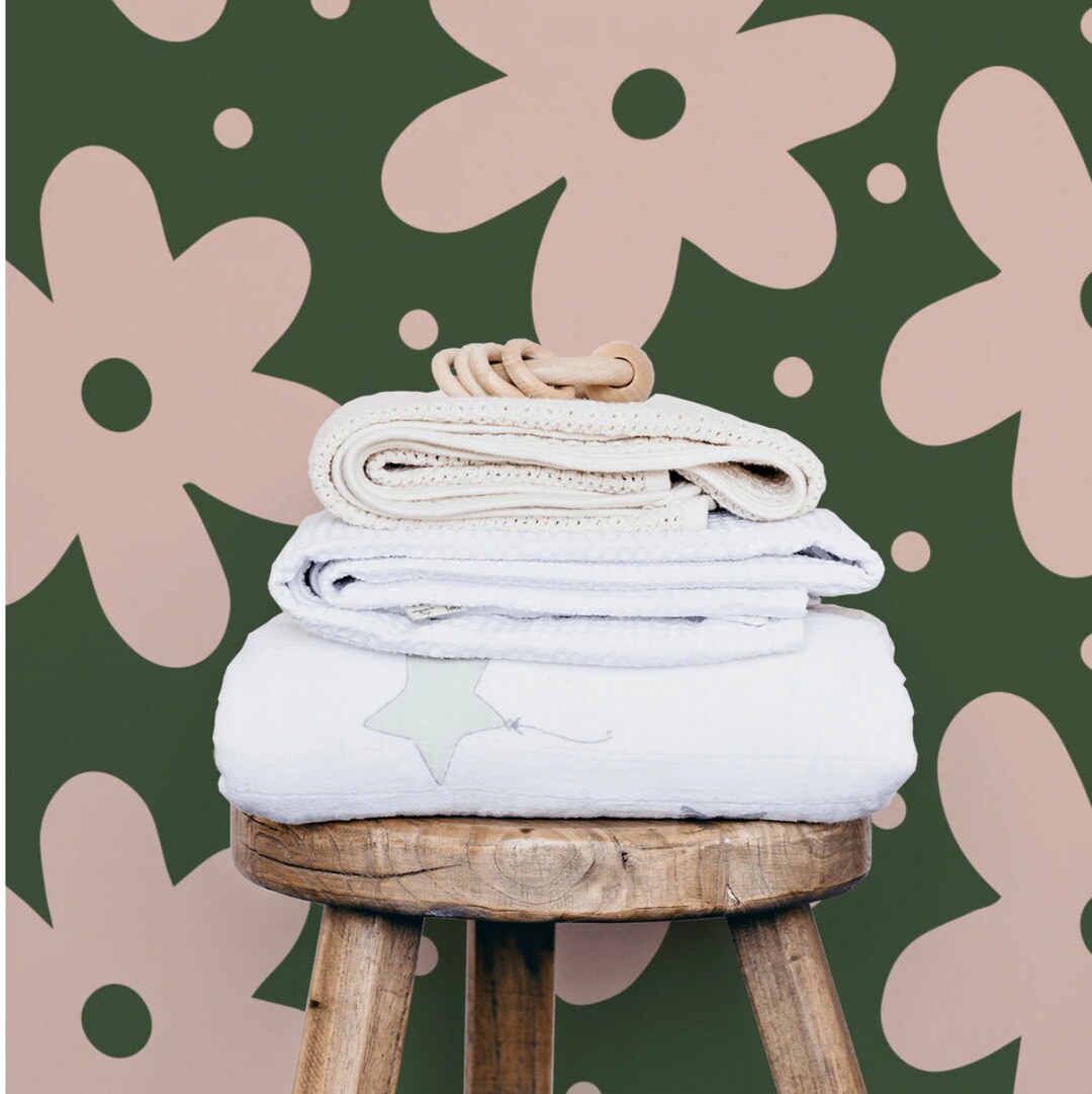 FLORAL WALLPAPER Repeating Pattern Designer Wallpaper Light - Etsy