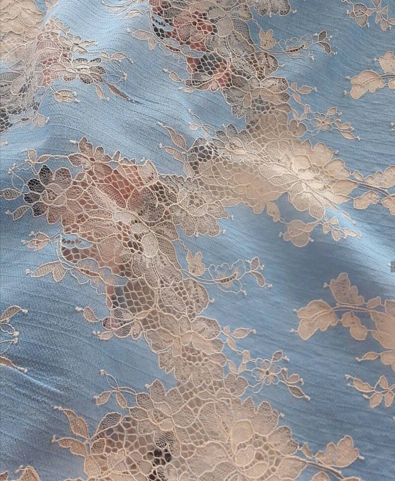 Ivory Linen Lace Fabric With Inserted Chantilly Lace Pieces - Etsy