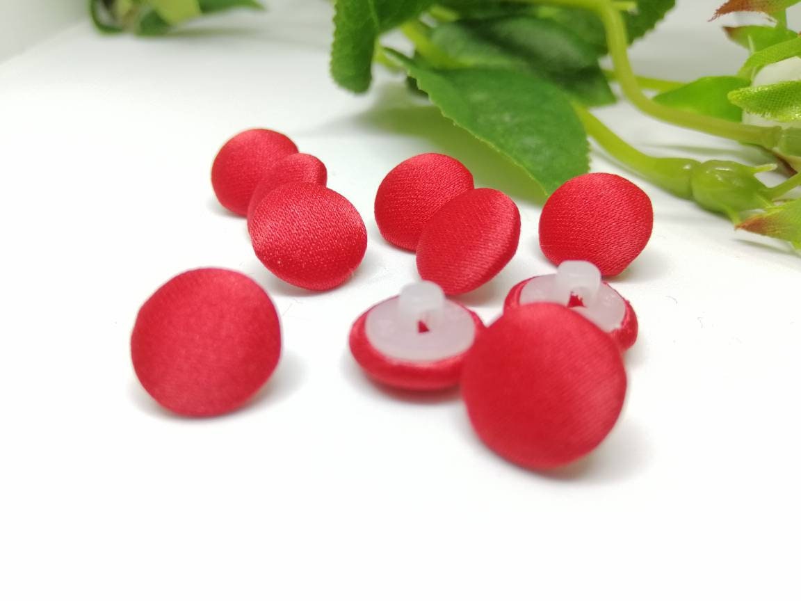 Red buttons Red satin button Red sewing buttons Small red | Etsy