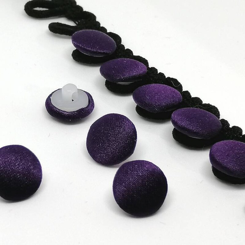 Violet Buttons - Etsy