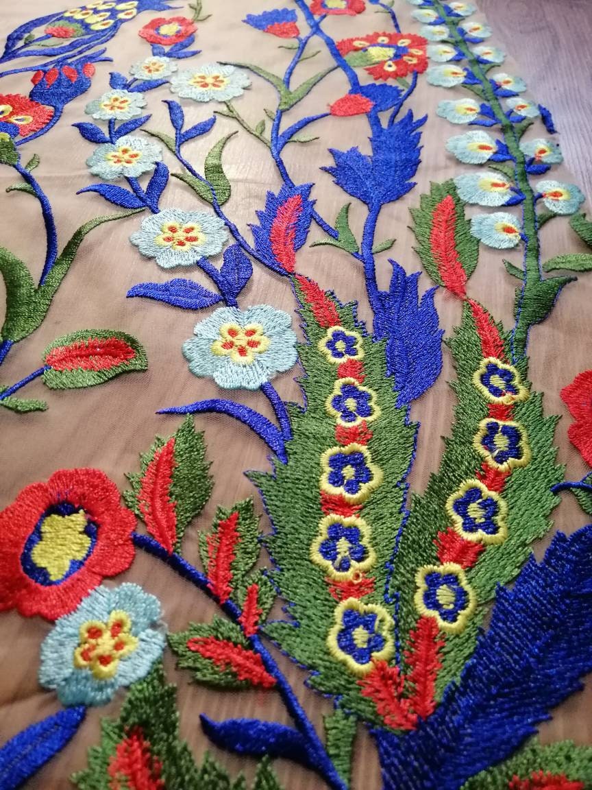 Embroidery Flowers on the Tulle Embroidery Fabric Lace Black ...