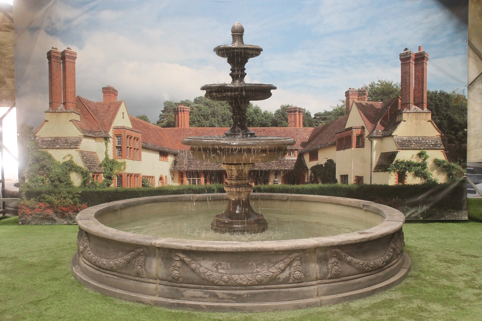 3 Tiered Edwardian Fountain With Large Lawrence Pool Surround - Etsy