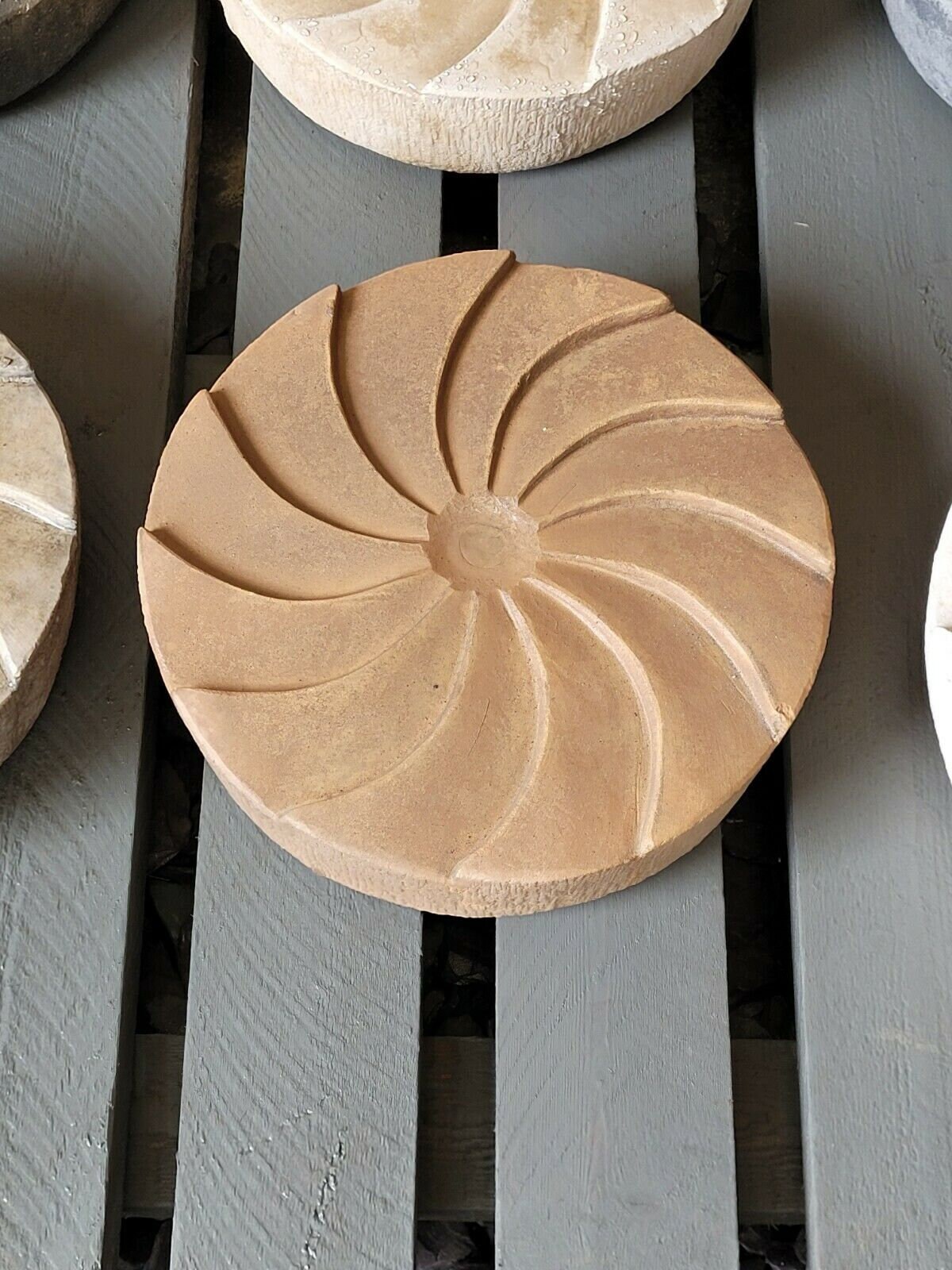 Pebble Water Feature Fountain - Etsy UK