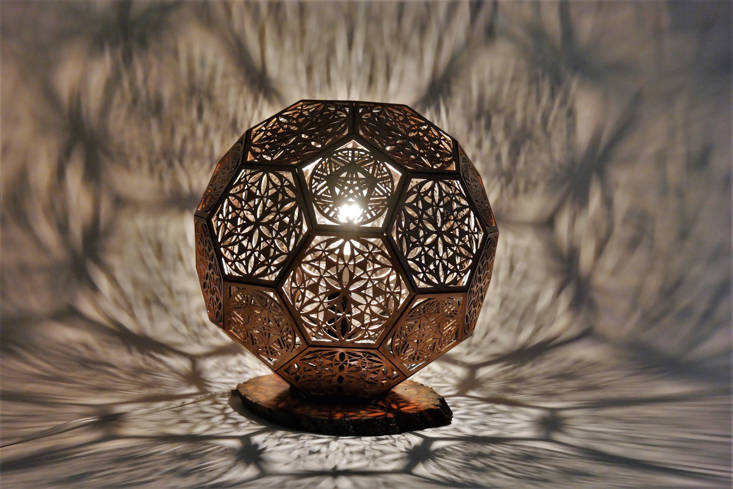 Geometric Wooden Lamp - Etsy