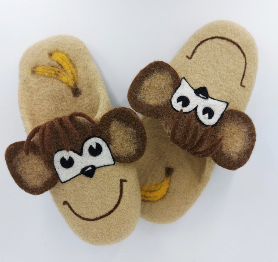 Funny Monkeys Animal Slippers Felt Slippers Flat Shoes Funny Slippers ...