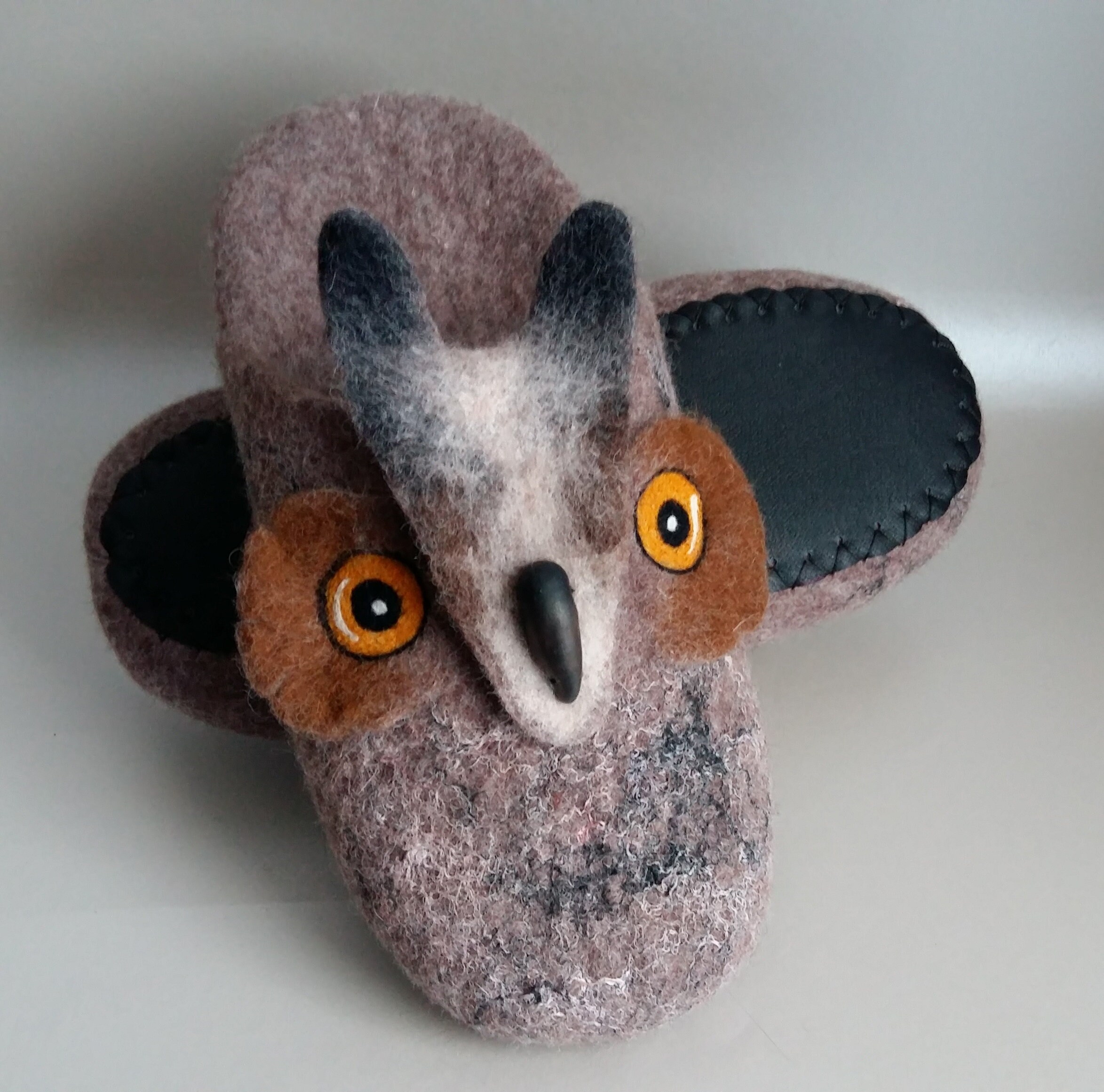 Felt Slippers Gray Eagle-owl Wool Slippers Flat Shoes Handmade Animal ...